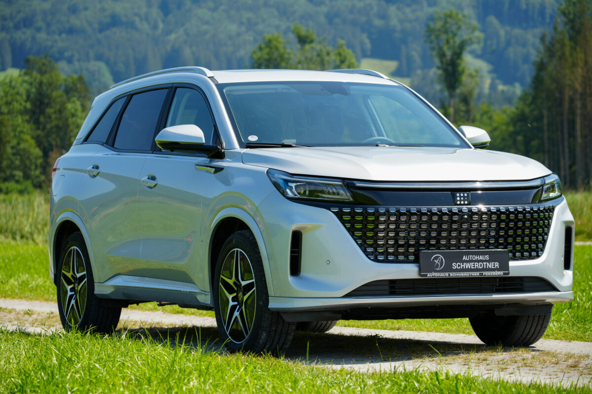 Fengon E5 PHEV - Autohaus Schwerdtner